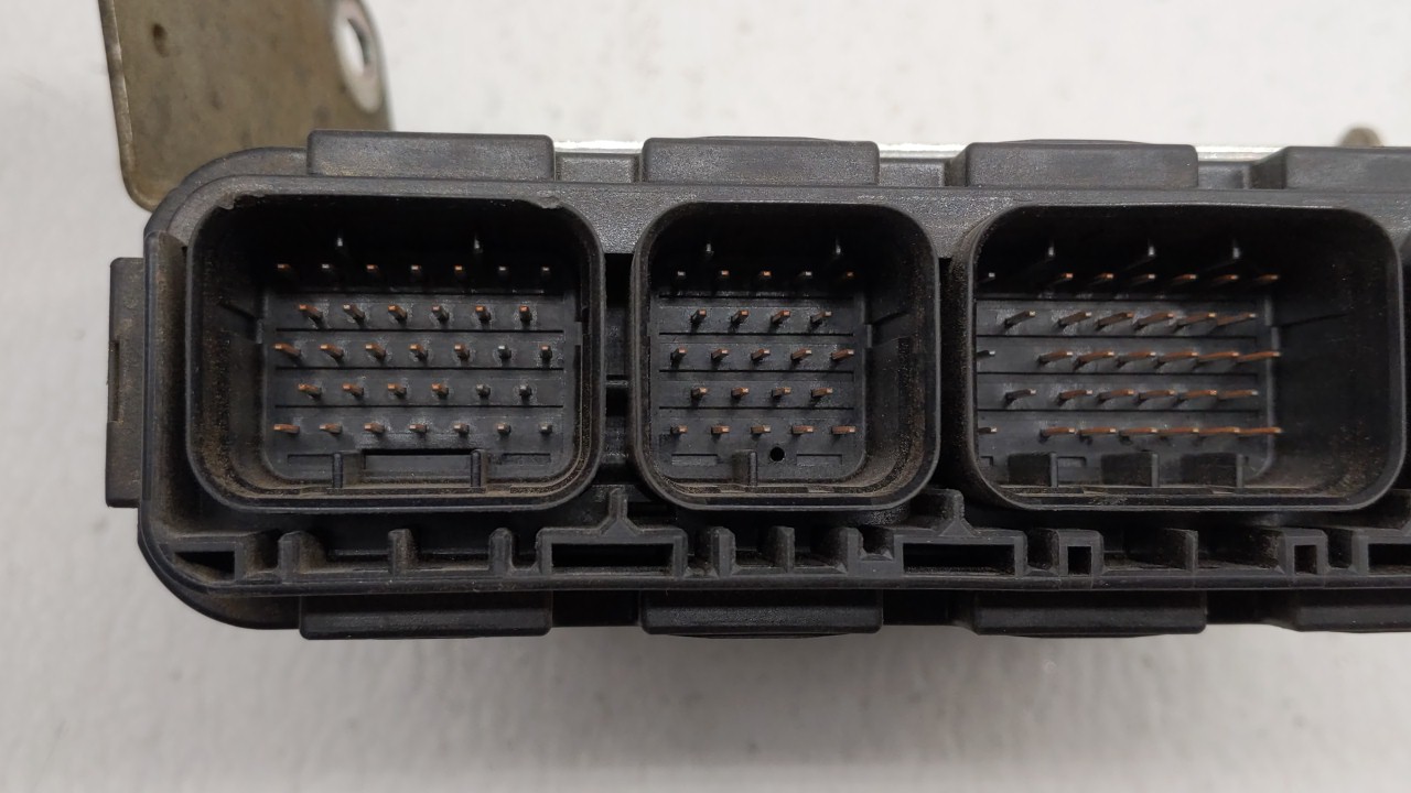 2006 Mitsubishi Endeavor ECM ECU Engine Control Module 3.8l OEM ...